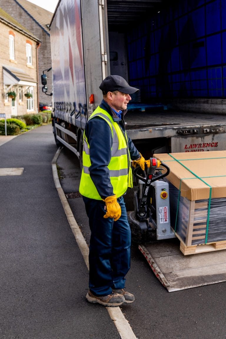 Fulfilment, Pallet Network & Solar Battery Services